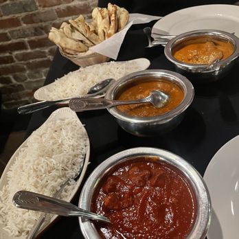 HUNGRY ELEPHANT BAR & GRILL - Updated January 2025 - 94 Photos & 79 ...