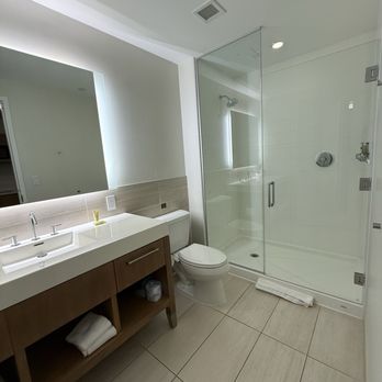 ELEMENT PHILADELPHIA DOWNTOWN - Updated January 2026 - 220 Photos & 85 ...