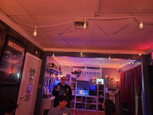 LOCKBOX ESCAPE ROOM - Updated September 2025 - 121 Photos & 168 Reviews ...