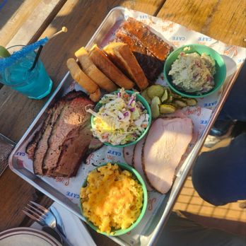 SWING INN CAFE & BBQ - Updated February 2025 - 1513 Photos & 1667 ...