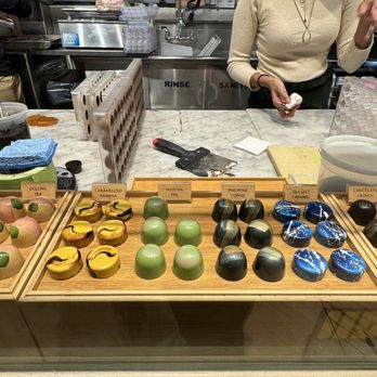 DANIEL CORPUZ CHOCOLATIER - Updated April 2025 - 72 Photos & 20 Reviews ...