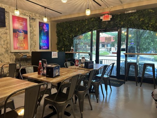 THE TOASTY HOT SPOT - Updated October 2025 - 103 Photos & 67 Reviews ...