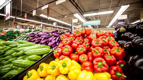 FRESHFIELDS FARM - 471 Photos & 402 Reviews - 400 E Compton St, Orlando ...