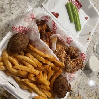 BONFIRE WINGS - Updated December 2025 - 140 Photos & 102 Reviews ...