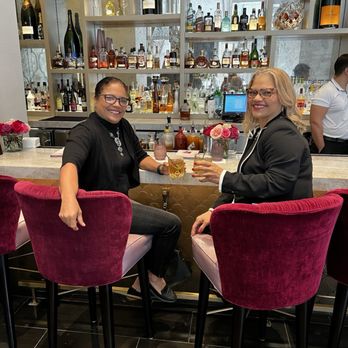 BLOOM & BEE - 1524 Photos & 462 Reviews - 1600 W Loop S, Houston, Texas ...