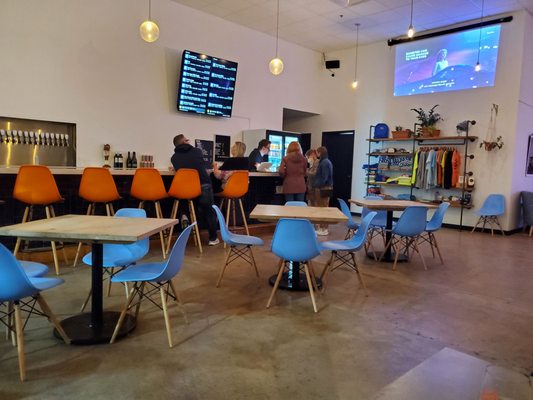 LIVELY BEERWORKS - Updated December 2025 - 95 Photos & 47 Reviews - 815 ...