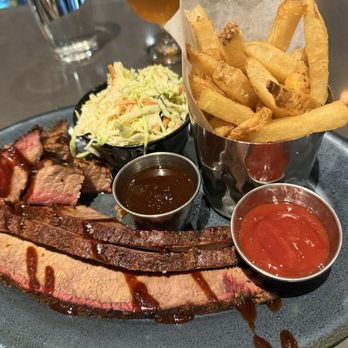 Q39 MIDTOWN - Updated May 2025 - 5051 Photos & 6559 Reviews - 1000 W ...