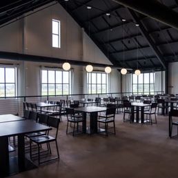 THE MASH HOUSE - Updated October 2025 - 241 Photos & 139 Reviews - 10 E ...