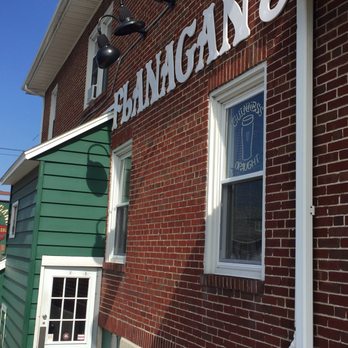 FLANAGAN’S PUB - Updated April 2025 - 61 Photos & 63 Reviews - 41 W ...