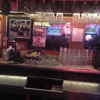 ACE-HI TAVERN - Updated November 2025 - 37 Photos & 136 Reviews - 1216 ...