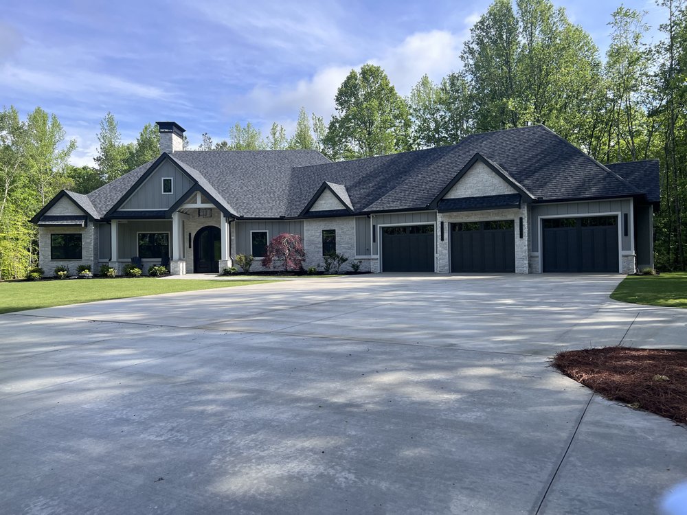 THE LIQUIDATORS COMPANY - Updated October 2025 - 24 Photos & 10 Reviews ...