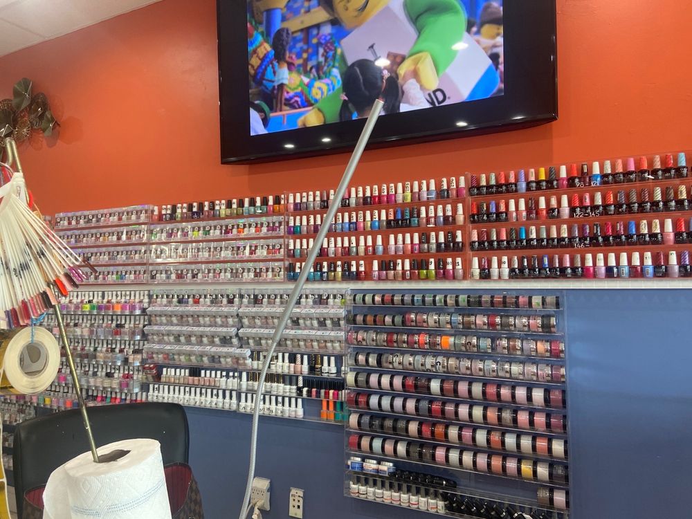 DEJA VU NAILS - Updated December 2025 - 61 Photos & 43 Reviews - 902 ...