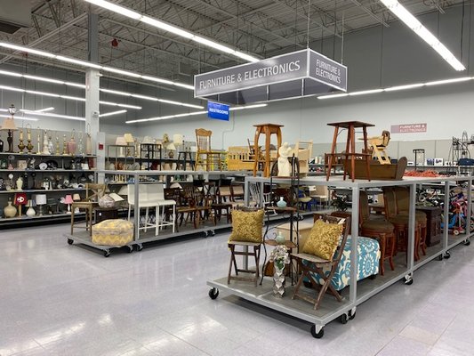 2ND AVE THRIFT SUPERSTORE - 14 Photos & 10 Reviews - 330 Commerce Blvd ...