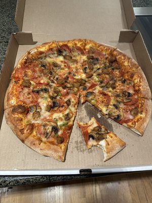 JOBO’S PIZZA PUB - Updated January 2026 - 55 Photos & 59 Real Reviews ...