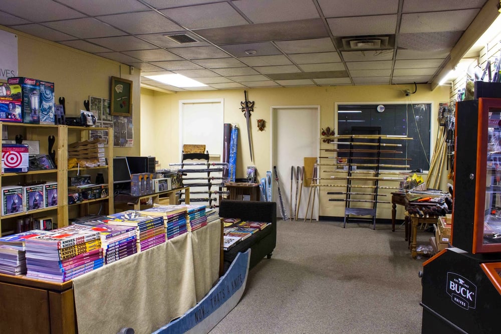 TARGET KNIVES & SURVIVAL - Updated September 2025 - 5211 Macleod Trail ...