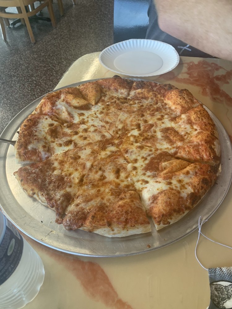 LAKESIDE PIZZERIA & GRILL - Updated July 2025 - 26 Reviews - 10925 N ...