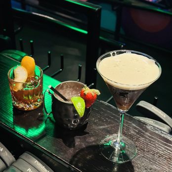 PUTTSHACK - BOSTON - Updated November 2024 - 399 Photos & 206 Reviews ...