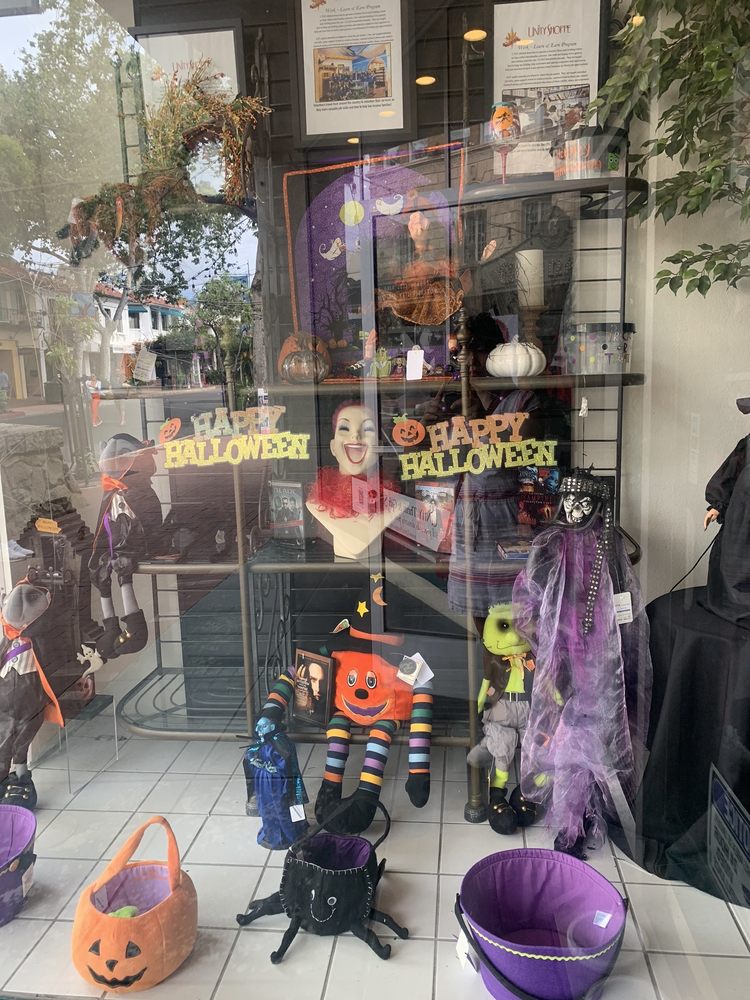 UNITY SHOPPE - Updated September 2025 - 26 Photos & 17 Reviews - 1209 ...