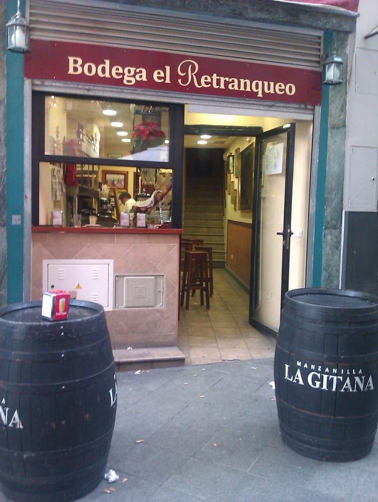 EL RETRANQUEO - Calle General Polavieja, Côtes-d'Armor, Sevilla, Spain ...