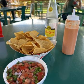 TUZA TACO - 388 Photos & 300 Reviews - 1523 Howell Mill Rd, Atlanta ...