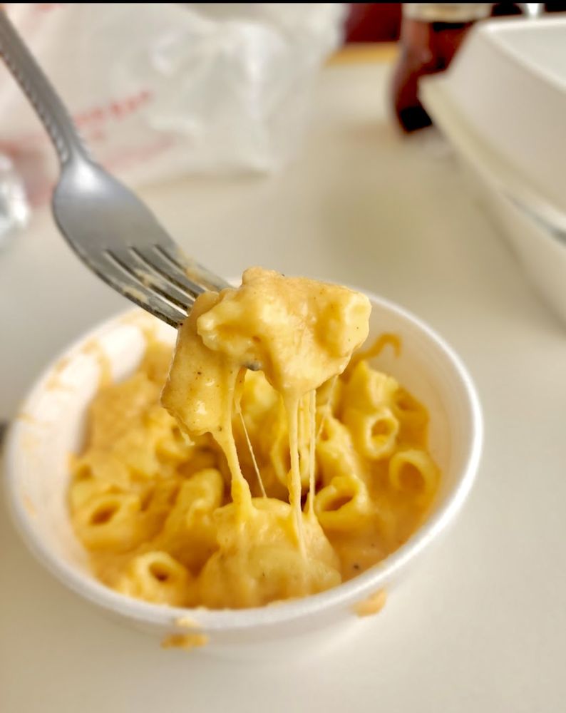 CHICKEN GEORGE WAFFLE HOUSE - 24 Photos & 16 Reviews - 604 W 40th St ...