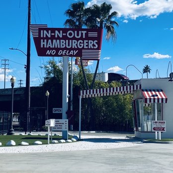 ORIGINAL IN-N-OUT REPLICA - Updated October 2024 - 150 Photos & 25 ...