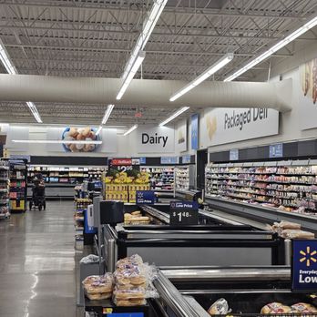 WALMART SUPERCENTER - Updated December 2025 - 168 Photos & 225 Reviews ...