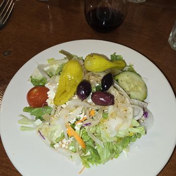 PRIMO FAMILY RESTAURANT - Updated January 2026 - 94 Photos & 244 ...