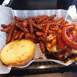 KNUCKLEHEADS - 263 Photos & 377 Reviews - 9 North Main St, Wallingford ...