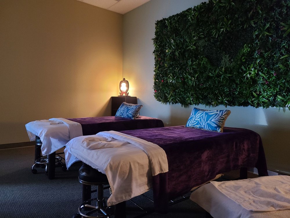 MASSAGE ONE - Updated May 2025 - 11 Photos & 44 Reviews - 1756 First St ...