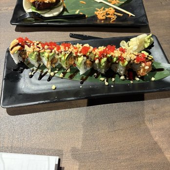 WAVE SUSHI - Updated June 2025 - 194 Photos & 55 Reviews - 360 E ...