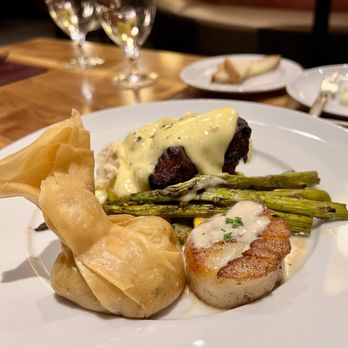 VAST - Updated March 2025 - 994 Photos & 544 Reviews - 333 W Sheridan ...