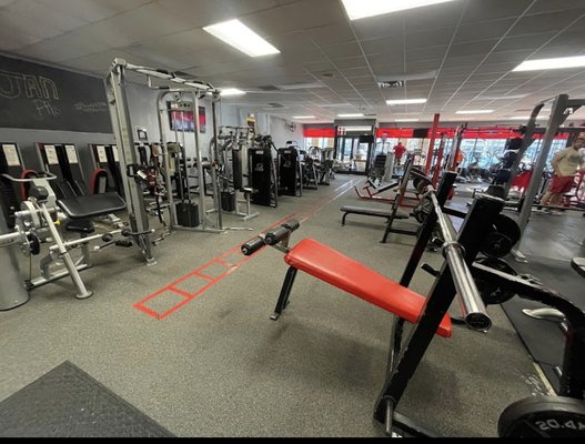 PRO FITNESS 24 - ELITE FITNESS, NUTRITION & SPORTS PERFORMANCE ...