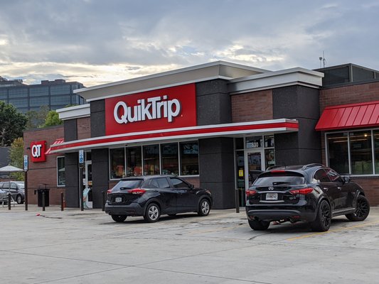 QUIKTRIP - Updated September 2025 - 30 Photos & 12 Reviews - 630 10th ...