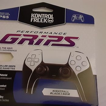 GAMESTOP - Updated January 2026 - 42 Photos & 45 Reviews - 32 E 14th St ...