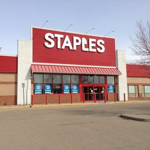 STAPLES - Updated December 2025 - 13 Reviews - 40-445 St. Albert Trail ...