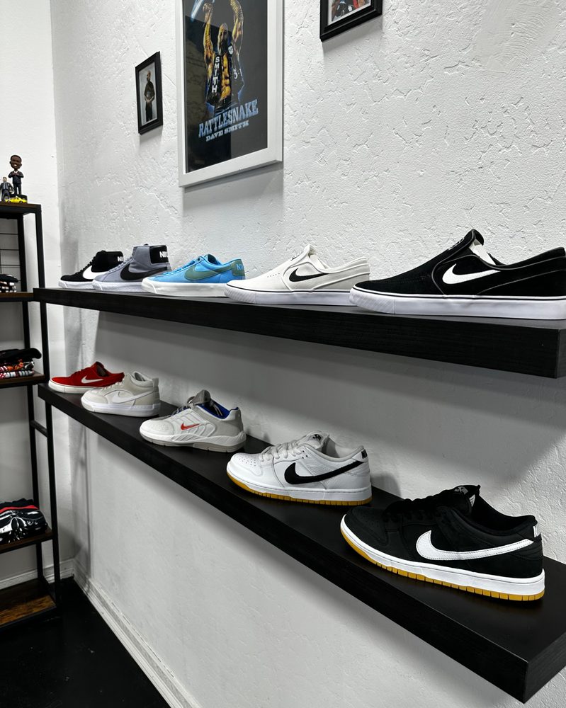FACES SKATE SHOP - Updated June 2026 - 22 Photos - 655 W Warner Rd ...