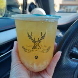 THE ALLEY BOBA TEA - ELK GROVE - Updated July 2025 - 432 Photos & 175 ...