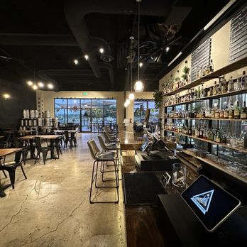 OBSIDIAN BREWERY - Updated October 2024 - 66 Photos & 54 Reviews ...