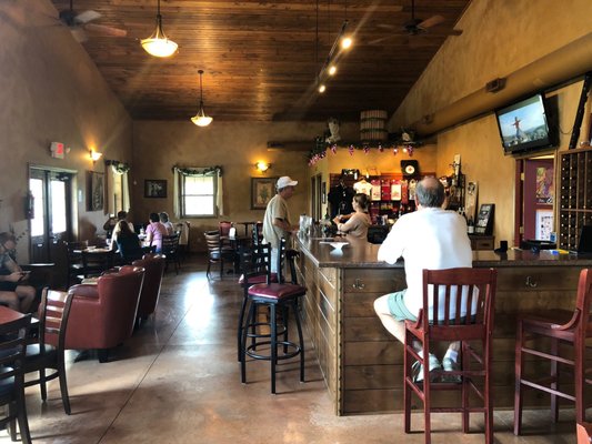 ROCKSIDE WINERY AND VINEYARDS - 78 Photos & 37 Reviews - Beer, Wine ...