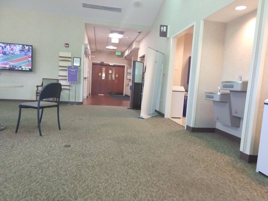 NORTHWESTERN MEDICINE EMERGENCY CENTER GRAYSLAKE - Updated December ...