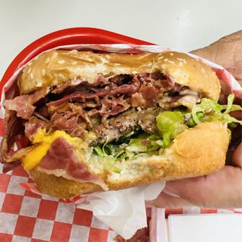 VOLCANO BURGERS - Updated July 2025 - 565 Photos & 989 Reviews - 3652 ...