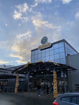 GLOBUS - Updated November 2024 - Höhenhöfe 19, Tönisvorst, Nordrhein ...