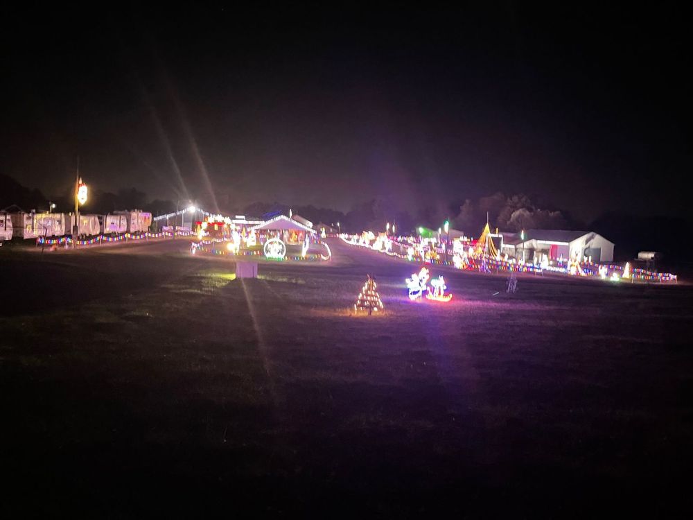 UPPERCO YULETIDE VILLAGE - Updated January 2025 - 16020 Carnival Ave ...
