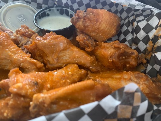 FLORIDA WING FACTORY - Updated July 2024 - 62 Photos & 99 Reviews ...