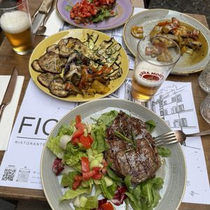 LE VOLTE - Updated October 2025 - piazza Rondanini 47, Roma, Italy ...