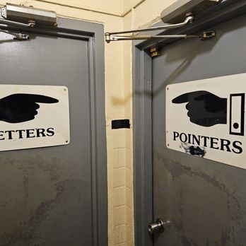 WAG’S RESTAURANT - Updated November 2024 - 102 Photos & 215 Reviews ...