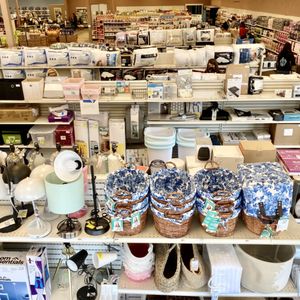 BIG DEAL OUTLET - Updated November 2025 - 27 Photos & 16 Reviews - 986 ...