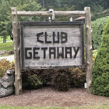 CLUB GETAWAY - Updated January 2026 - 260 Photos & 137 Reviews - 59 S ...