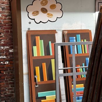 BRATTLE BOOK SHOP - Updated December 2025 - 268 Photos & 190 Reviews ...